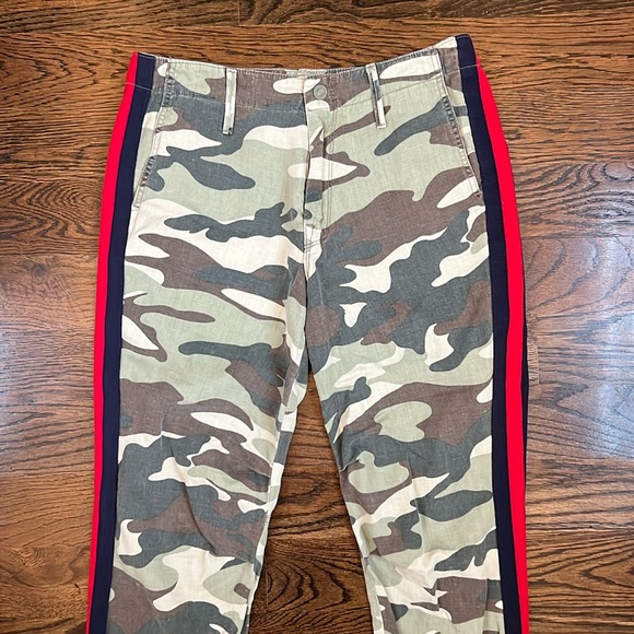 MOTHER | Pants & Jumpsuits | Mother Camouflage Jogger Style Pant Size ...